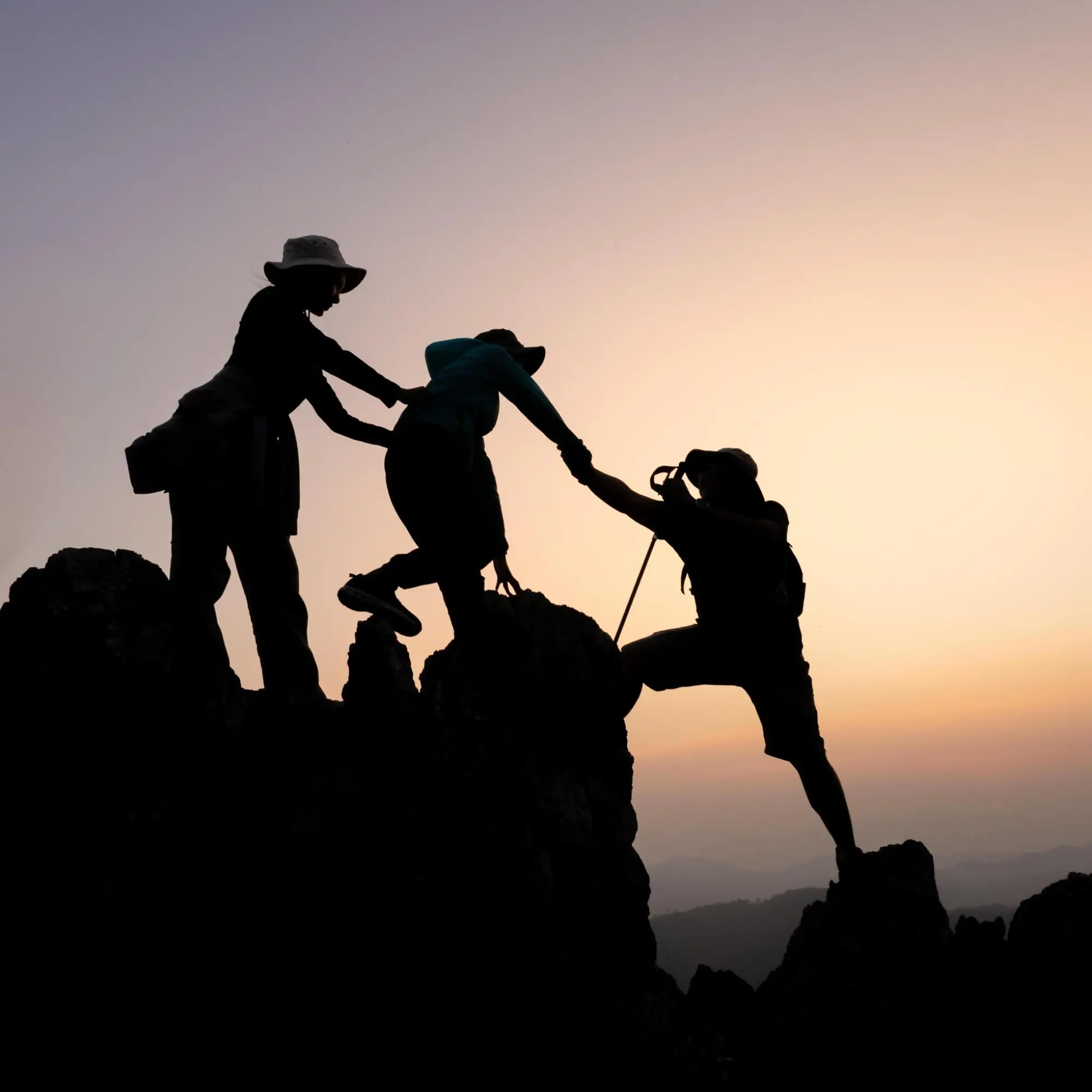 Conquer The Mountain Team Adventure - AVVA Experience